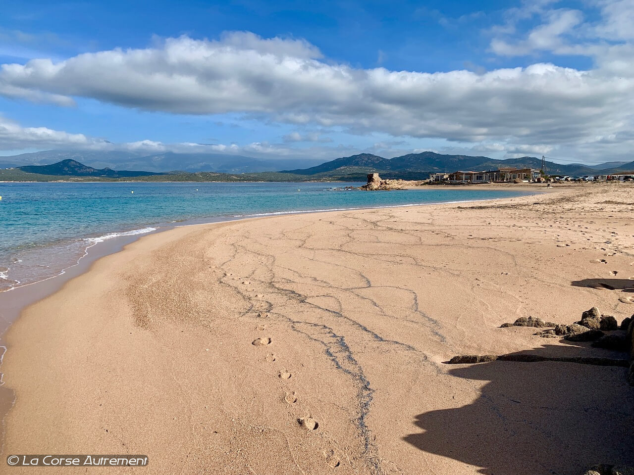 La plage de La Tonnara, proche de Bonifacio