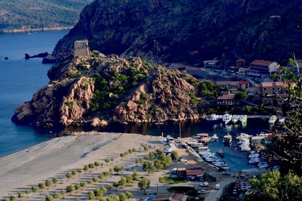 Corse : De Calvi à Ajaccio par la côte