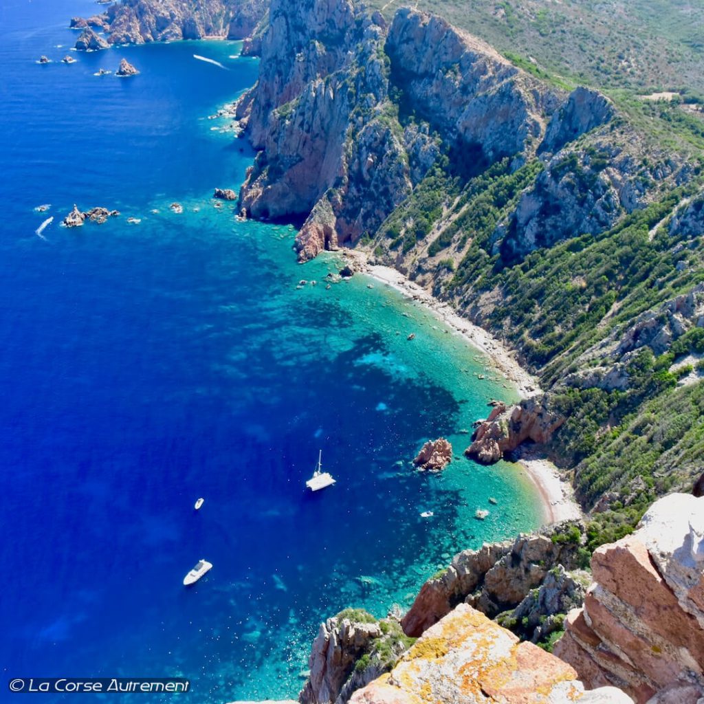 Balade virtuelle en Corse, vers la tour de Turghiu du Capo Rosso