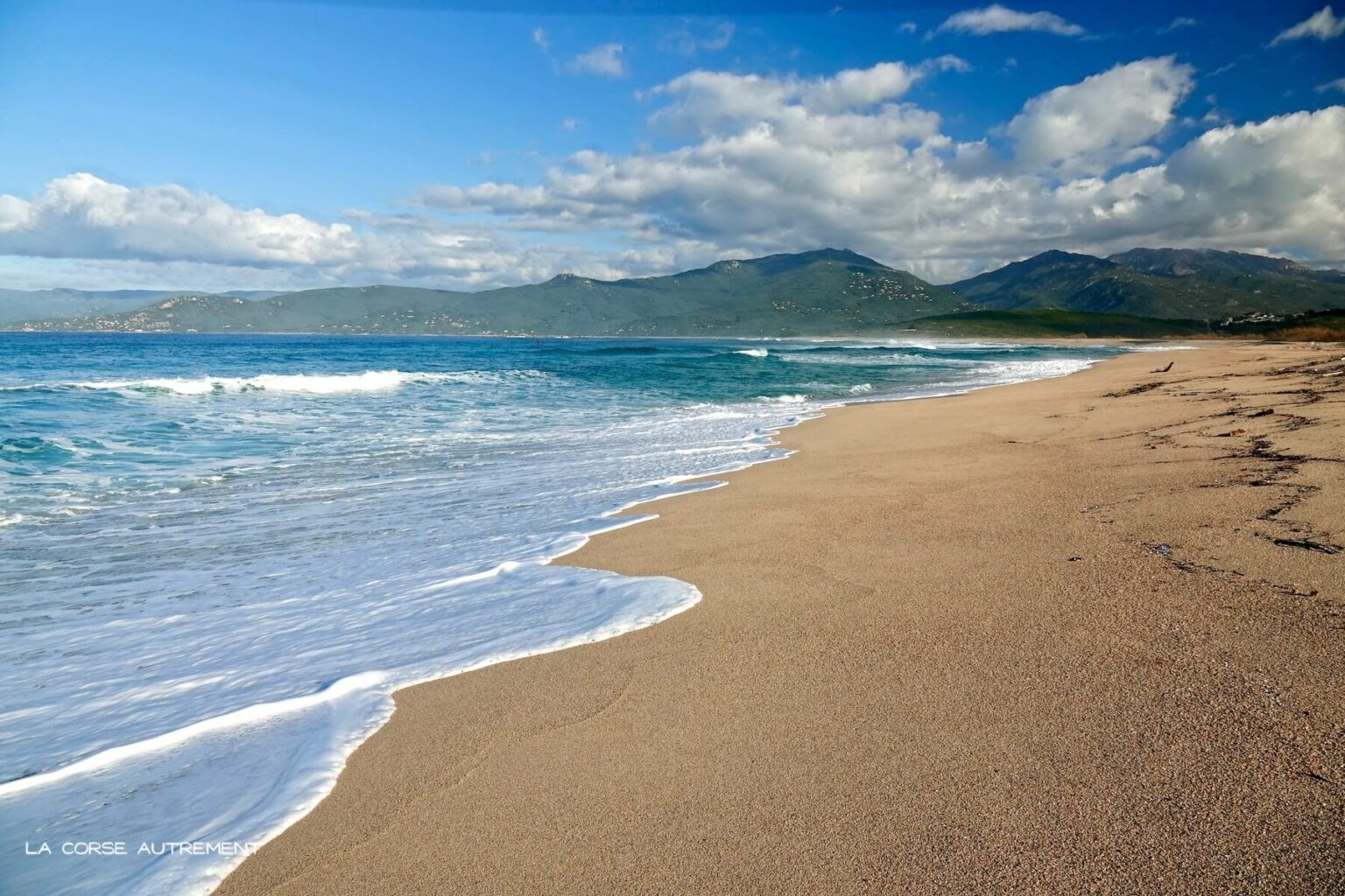 La plage de Portigliolo dans le golfe du Valinco