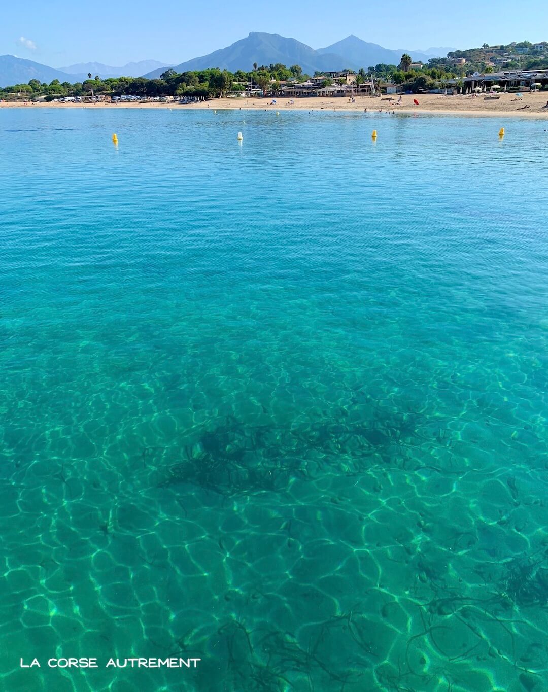 Porticcio sur la rive sud du Golfe d'Ajaccio, en Corse du Sud